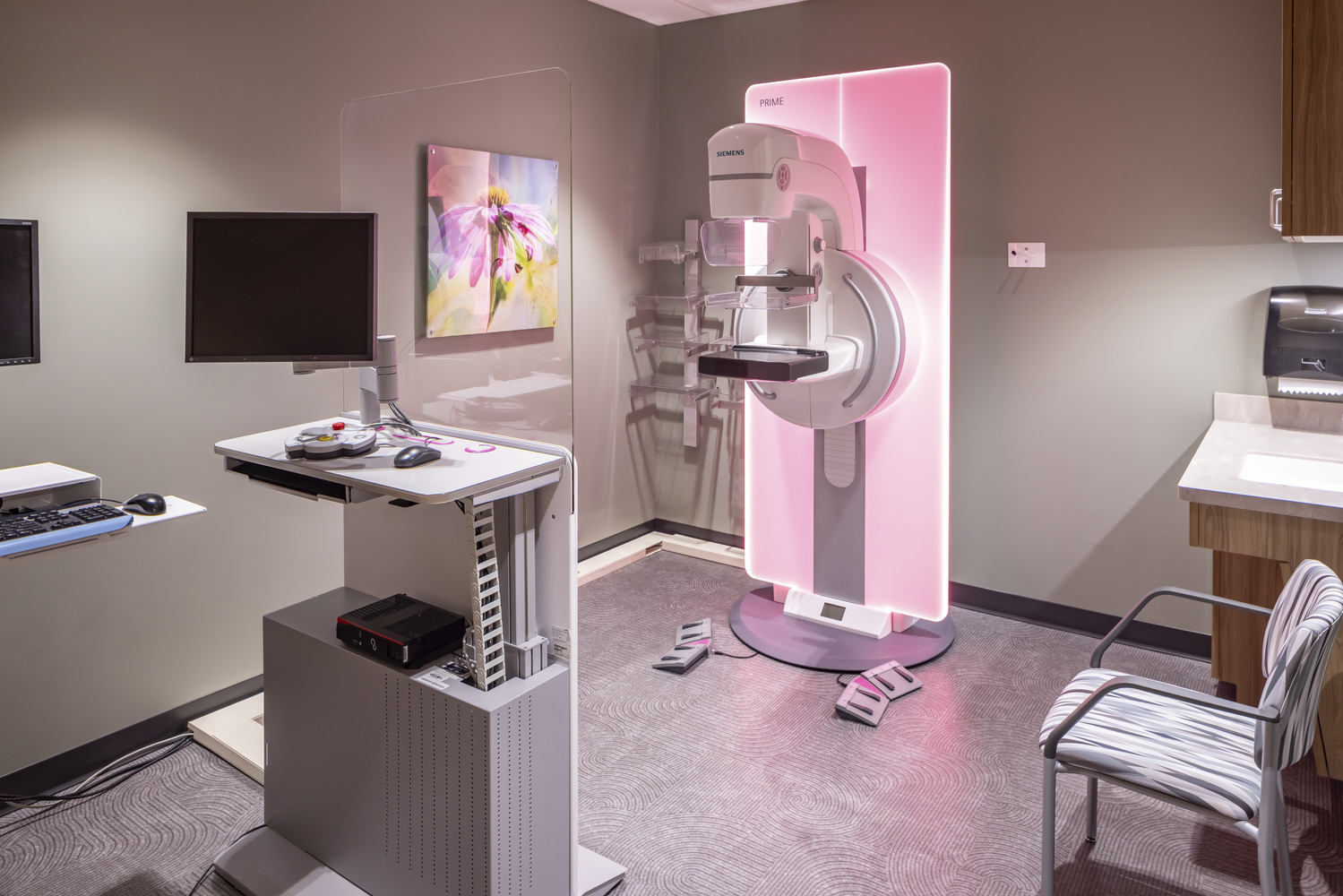 CHI Health St. Elizabeth, Louise D. Schleich Women’s Health Center - BWBR