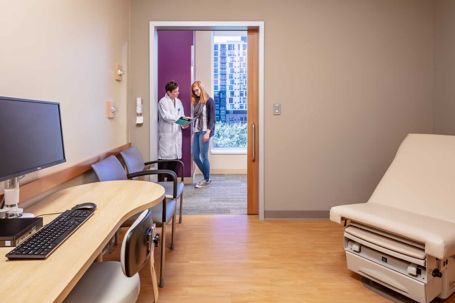 Clinic & Specialty Center - BWBR