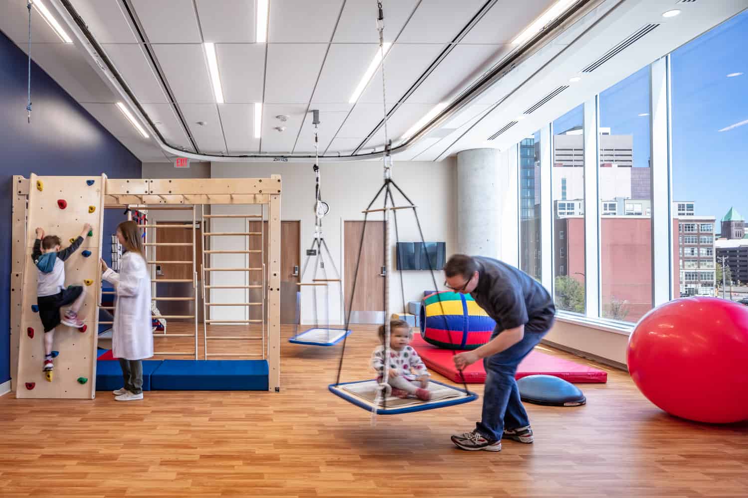 Clinic & Specialty Center - BWBR