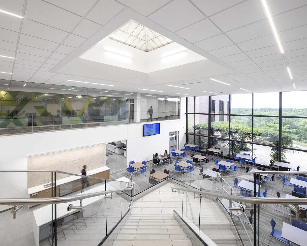 Lifecore Biomedical, Lobby, Breakroom, and Quality Control Lab ...