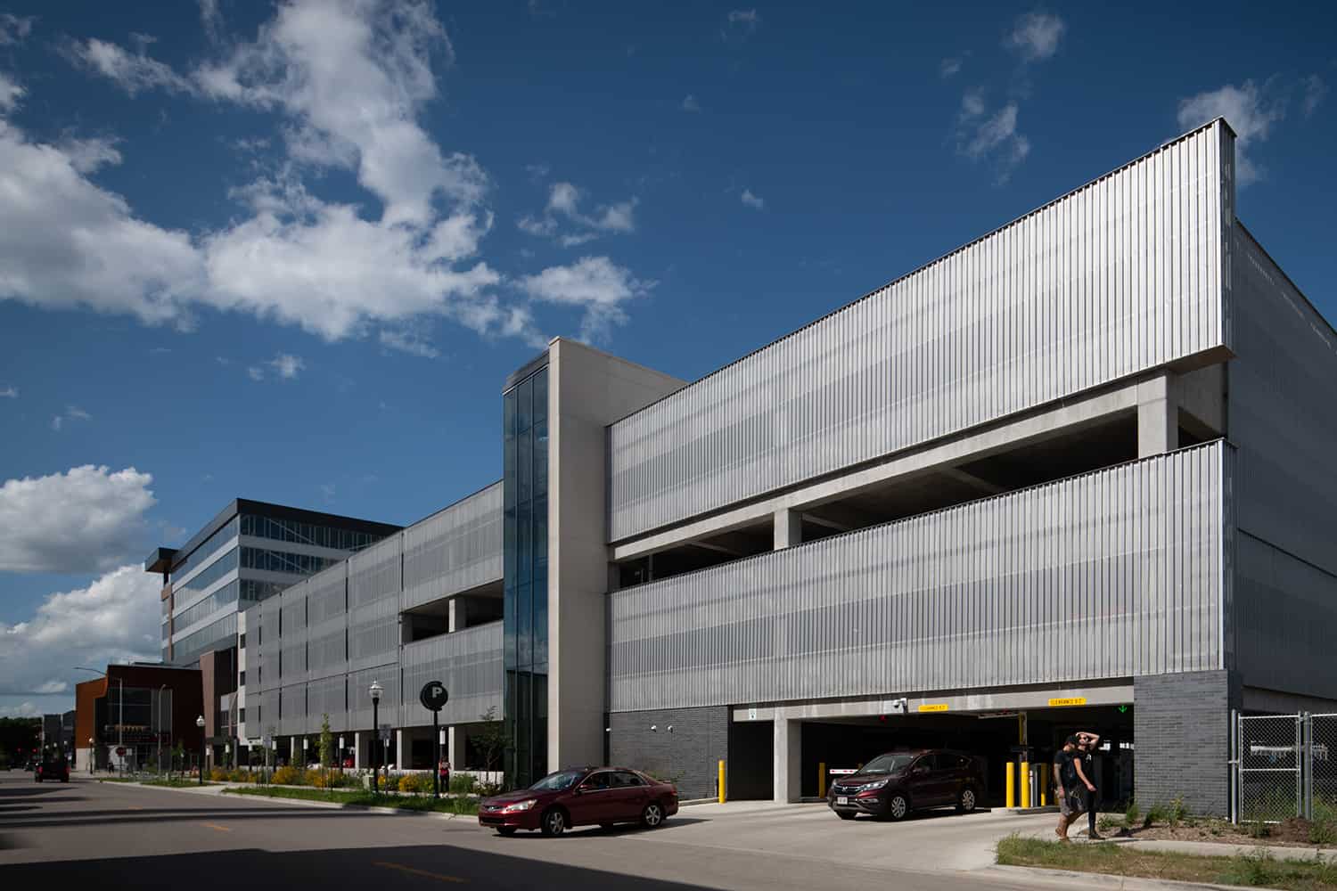 South Livingston Street Parking Garage - BWBR