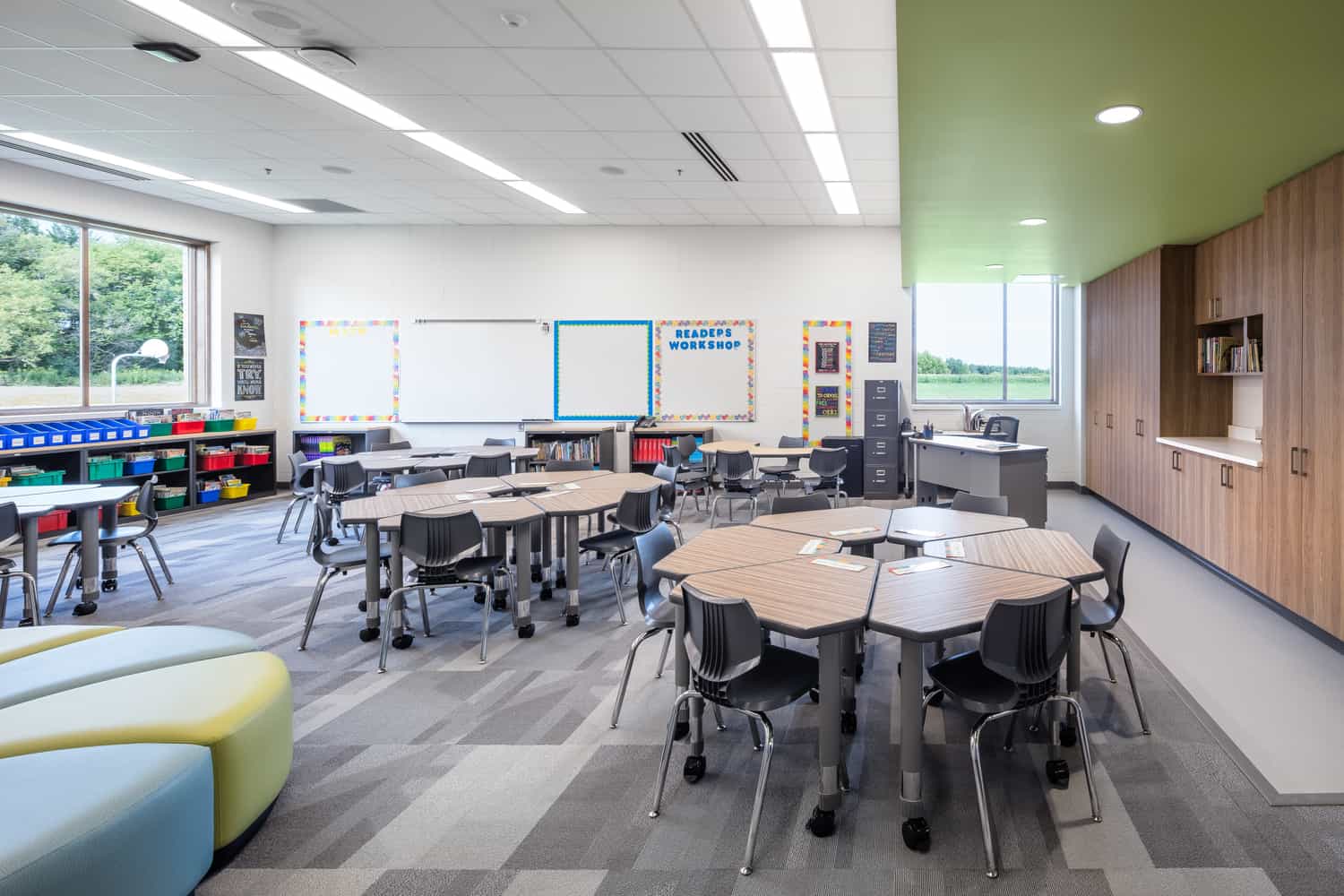 Brookview Elementary School - BWBR